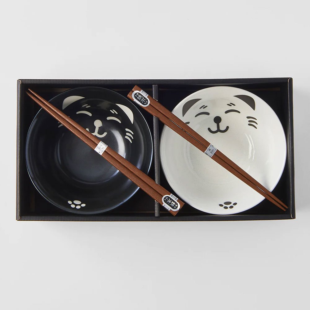 MADE IN JAPAN Black & White Cat Bowl Set - Total Food Equipment NZ